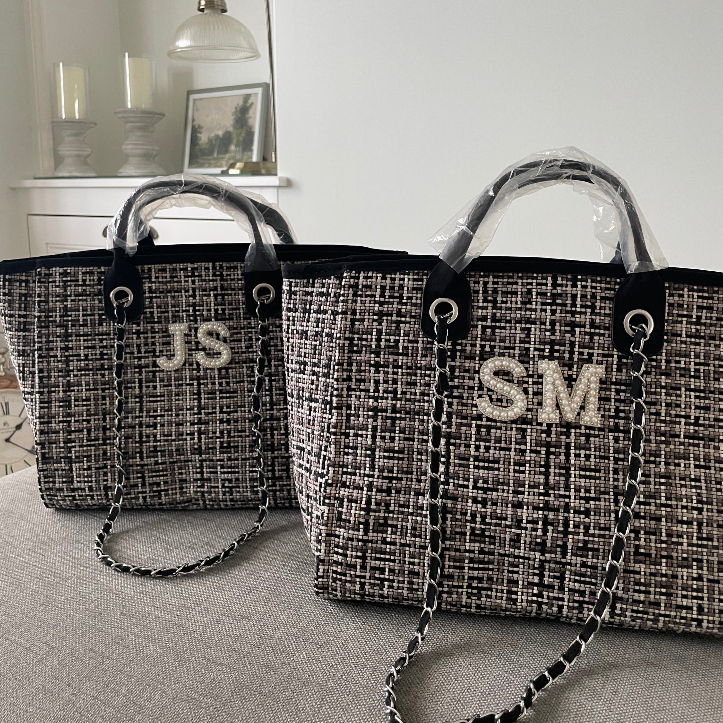 Personalised White Pearl Patch Chain Large Initial Tote Bags – Cloth'N'Card